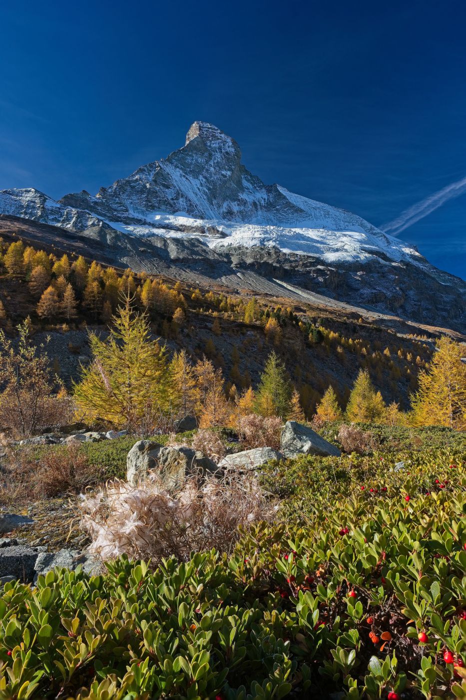 Matterhorn in autumn coulors, Switzerland