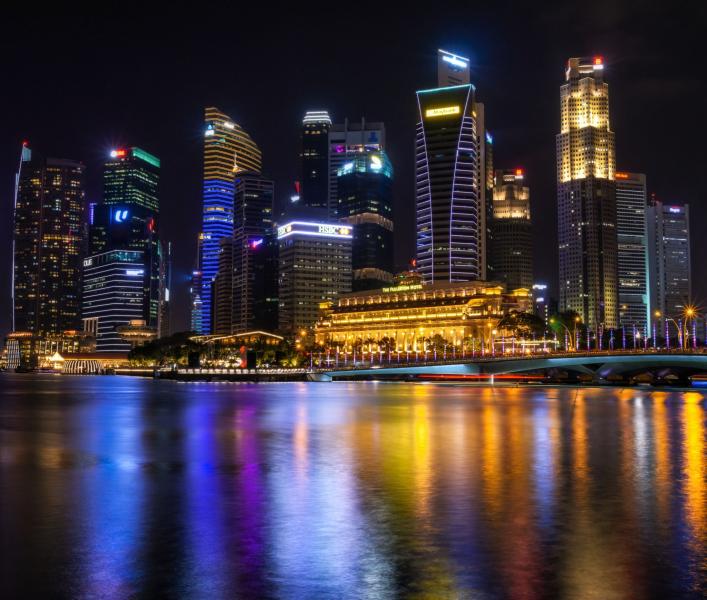 Top 3 photo spots at Esplanade Bridge in 2021