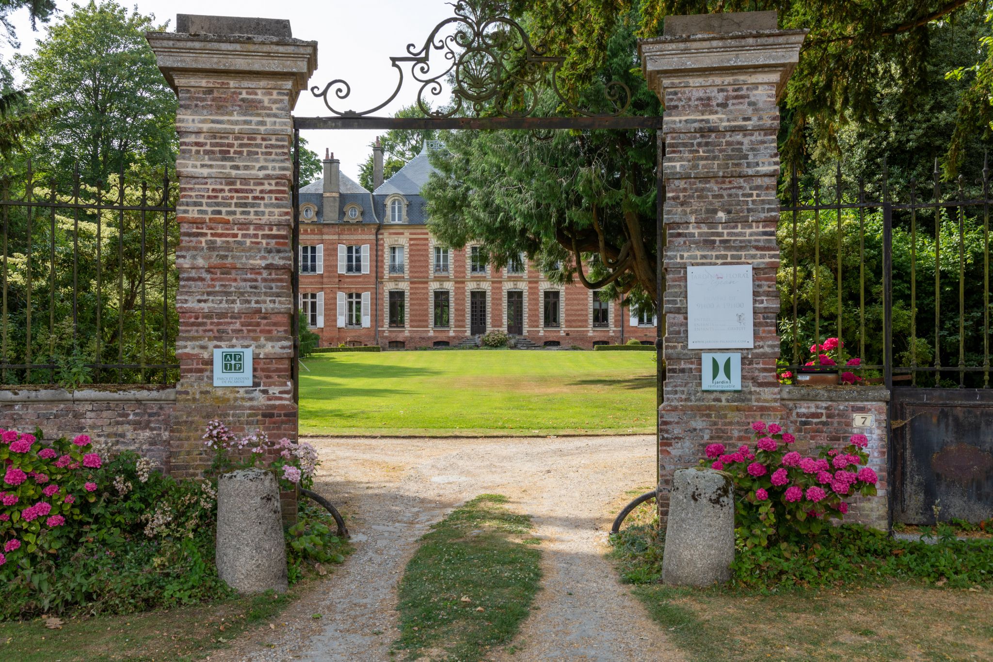 Parc Floral de Château de Digéon, France
